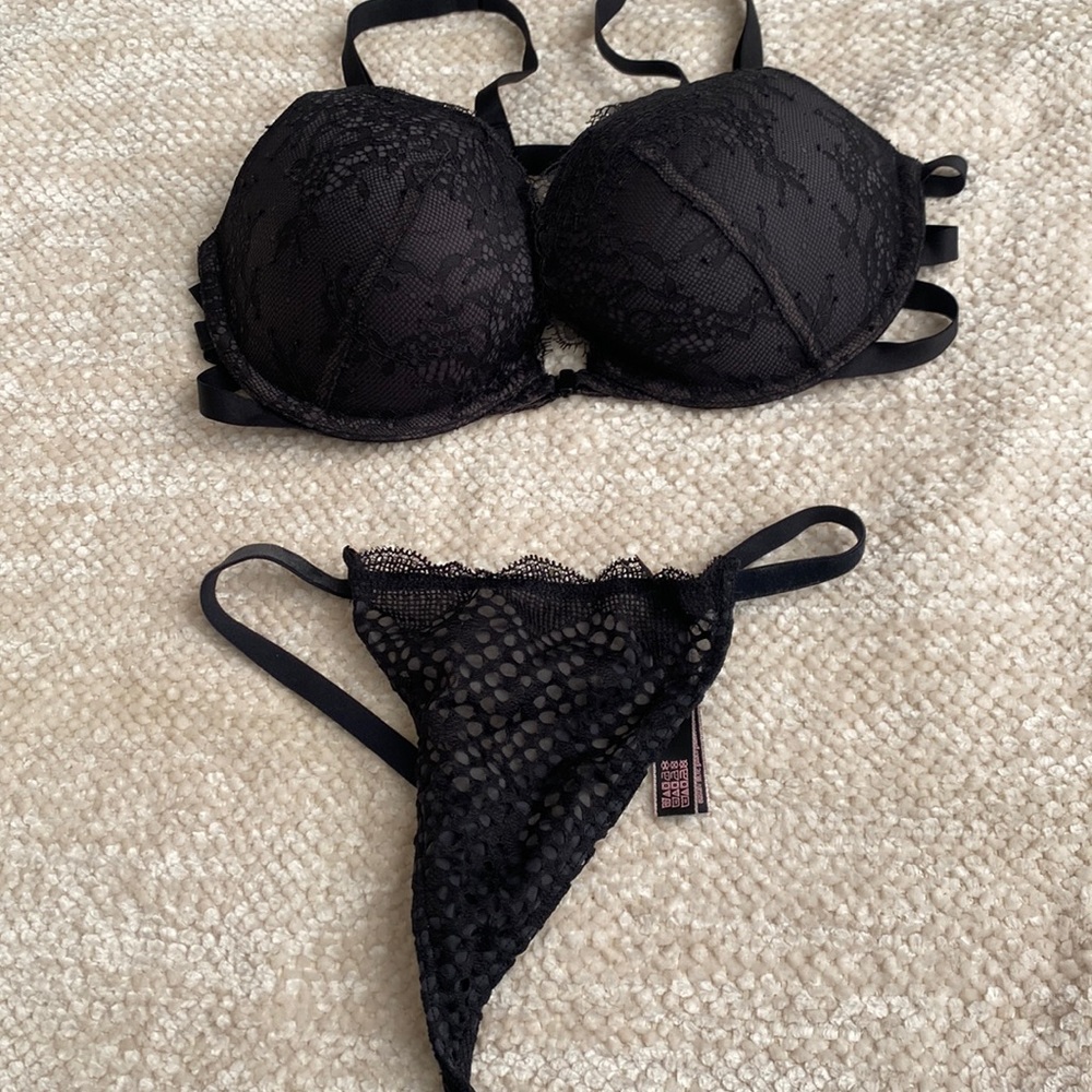 2pc Victorias Secret Bra And Panties Set 32d & Small - Gem